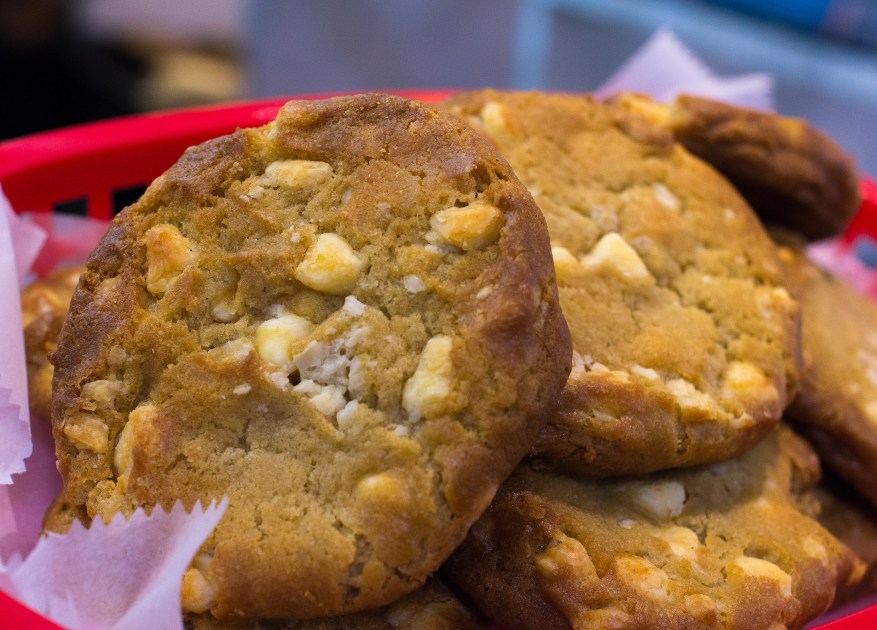 Help Billy Penn name the Ultimate Philly Holiday Cookie - On top of ...