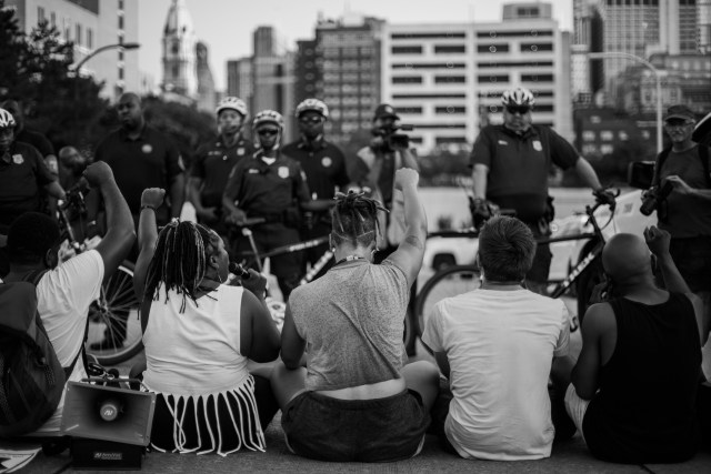Street level: 10 up-close photos of Philly's daily police brutality ...
