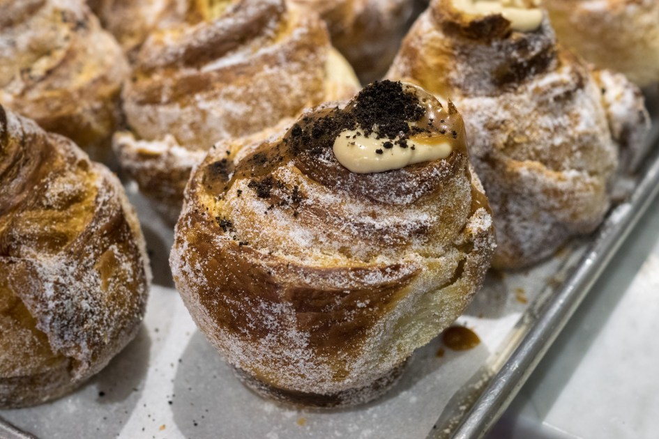 Making the salted caramel budino popover, Philly's hottest dessert - On ...