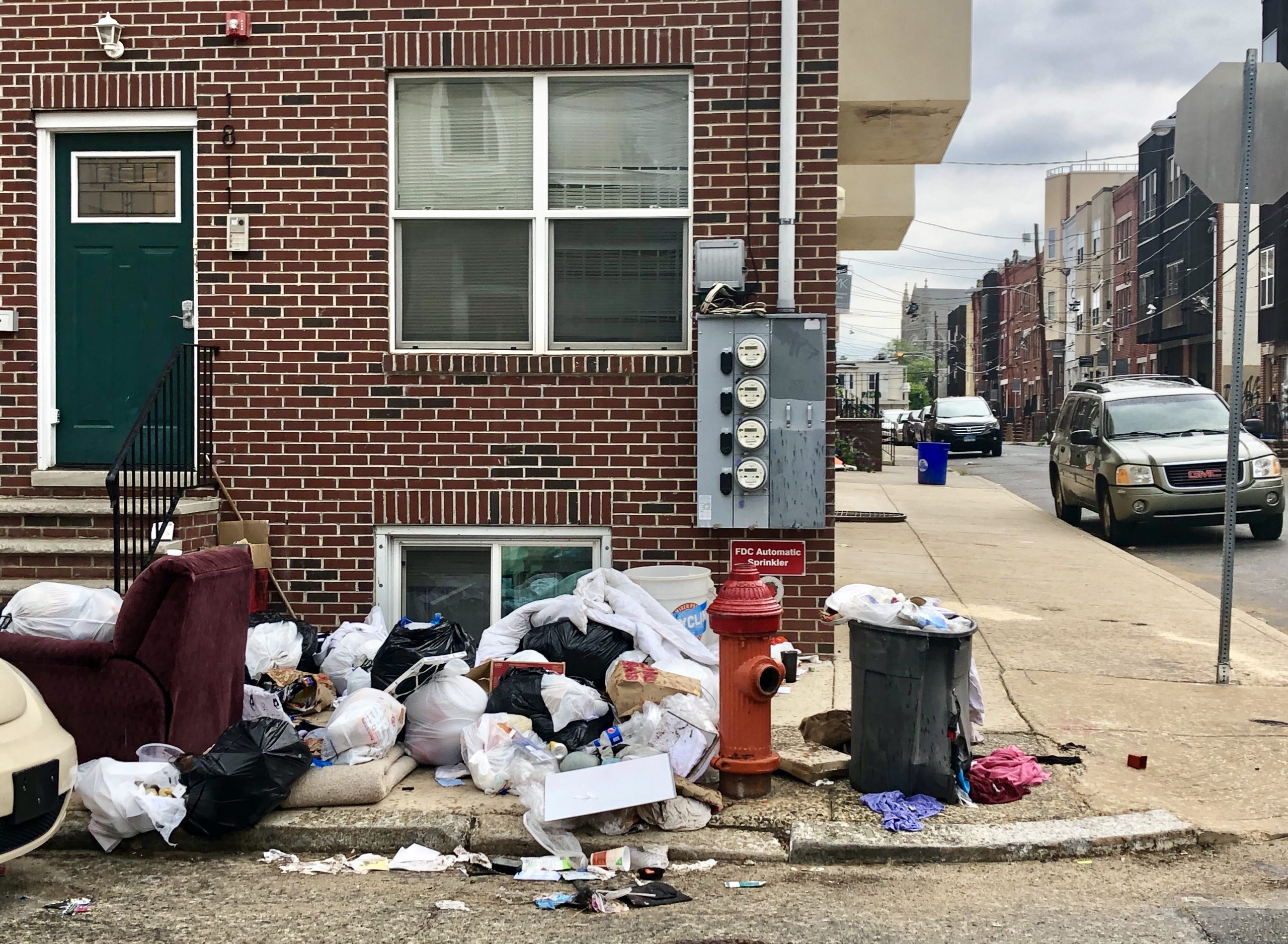 Tickets for trashy sidewalks are up 300%. It hasn't fixed Philly's ...