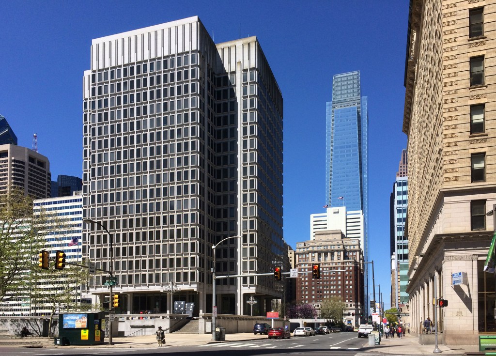 History of Philly's Municipal Services Building, a polarizing Brutalist ...