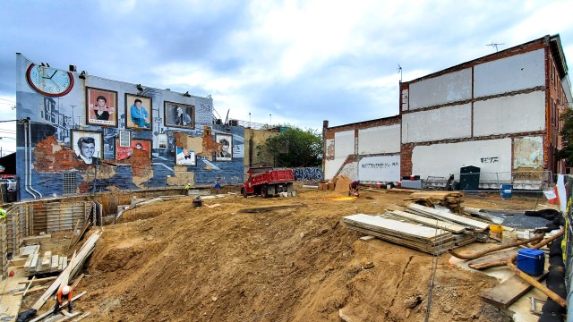 Murals 101: How Philly's public art project works - On top of Philly news