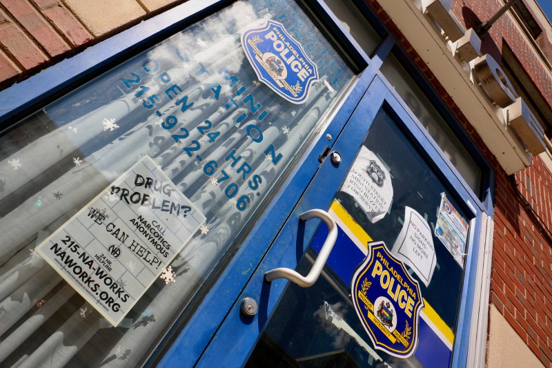 Safety on South Street: Are Philly police officers doing their jobs ...