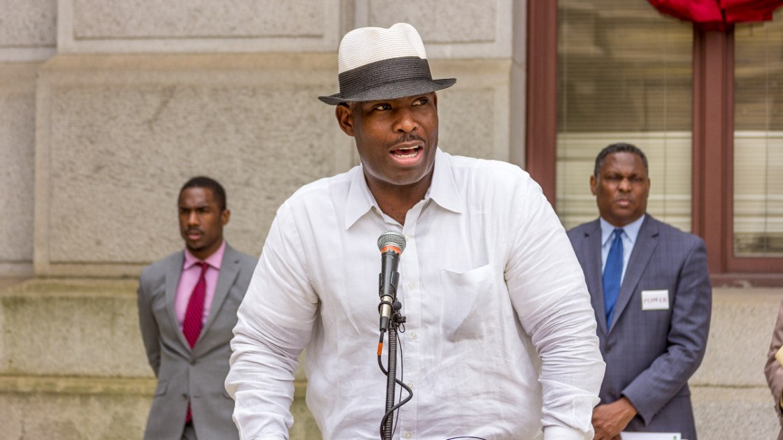 Philadelphia mayor candidate Derek Green goes on the attack - On top of ...