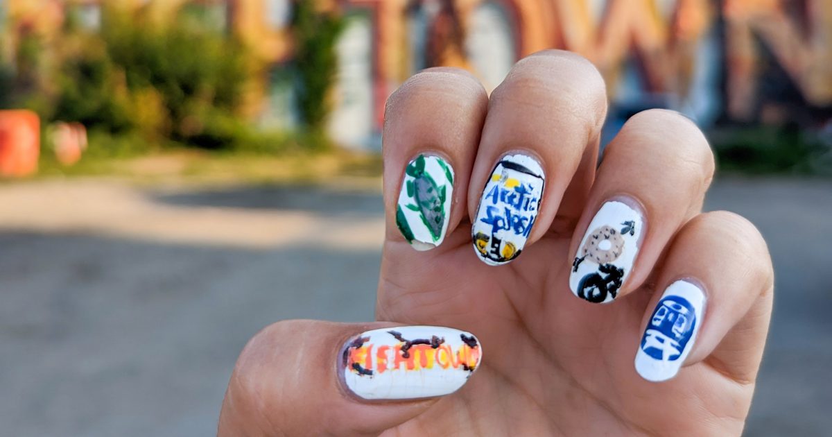 Manicurist maps Philadelphia on her nails with popular neighborhood ...