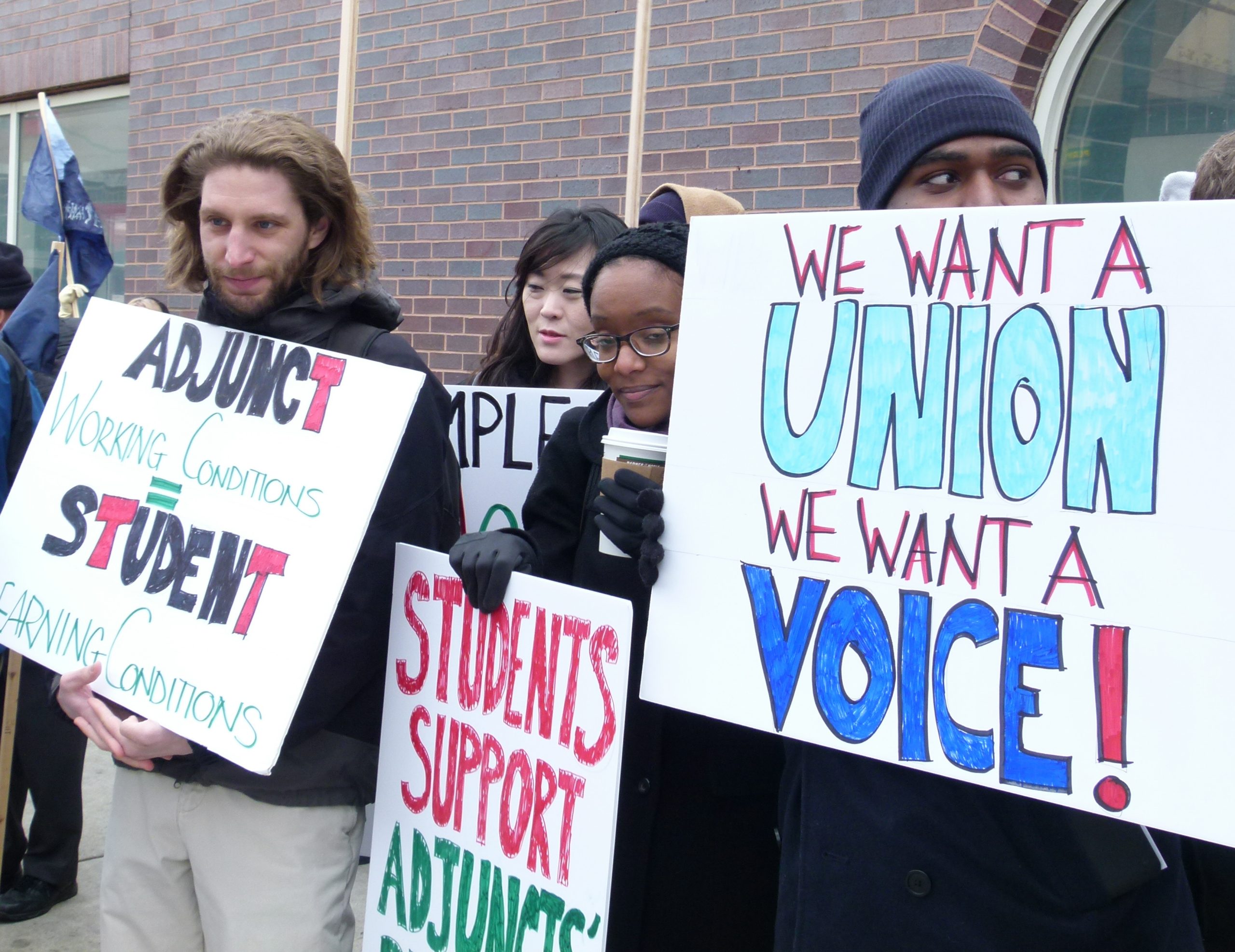 Philadelphia college adjunct professors organize for job security